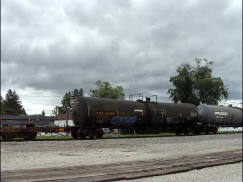 CP-247 thru Pewaukee, WI on 8-9-24 3x1x0 w/CP-8043 - KCSdM-4052 - CP-2287 - KCSdM-4573 - YouTube