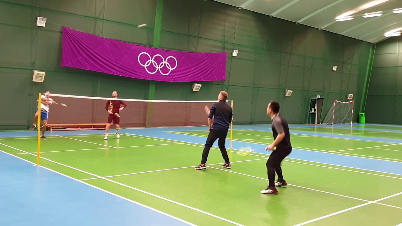 Badminton 4.8.20: Good rally 15 - YouTube