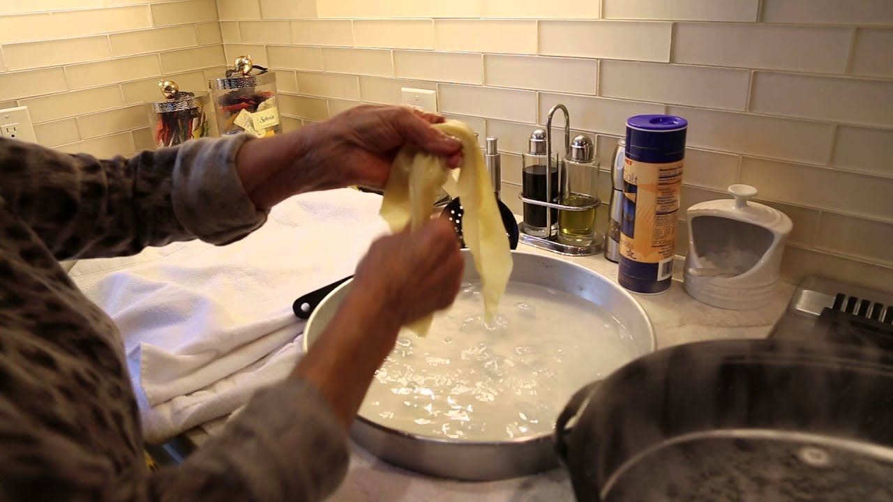 Boiling Sou Boureg Dough - YouTube