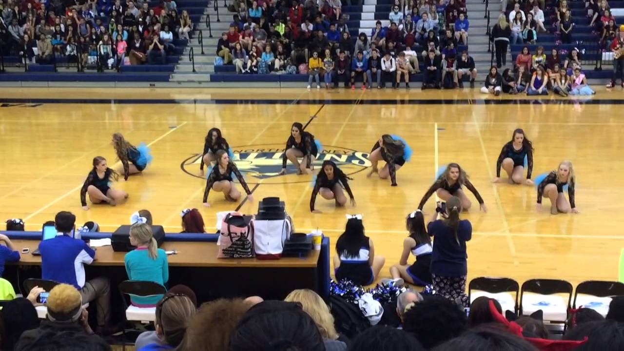 NFHS Sapphire Strutters senior pep rally 10-31-14 - YouTube