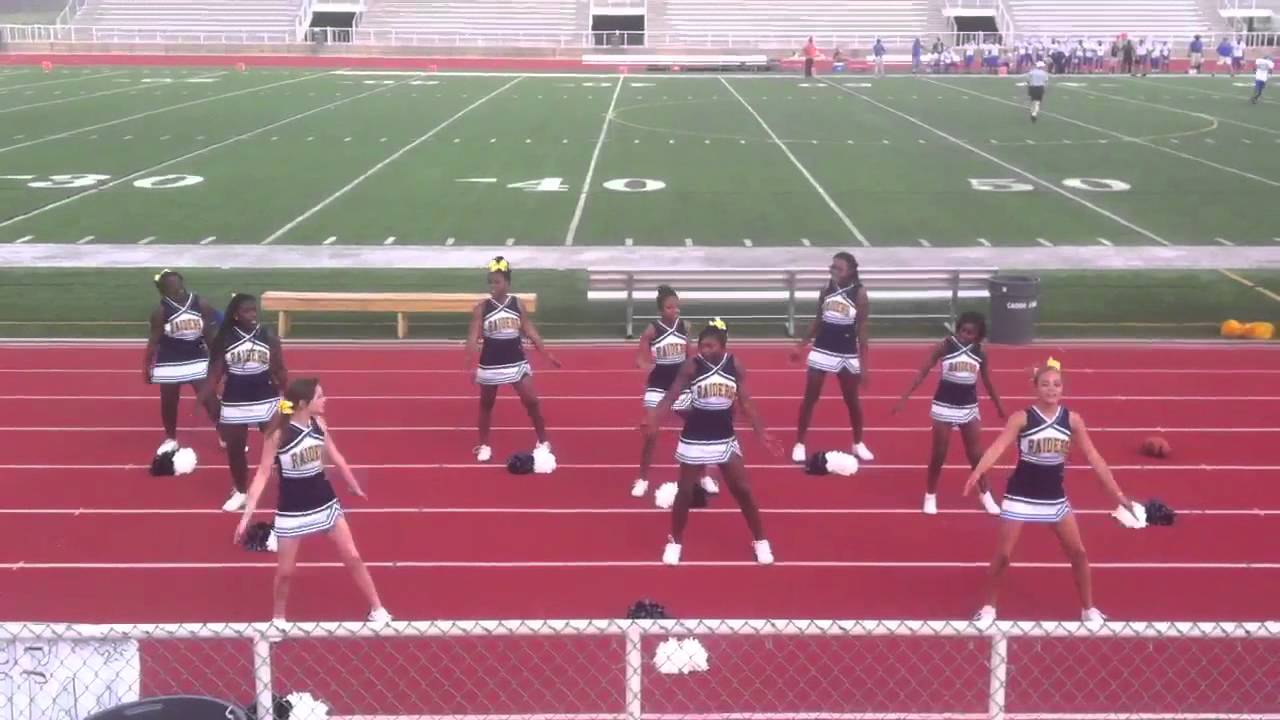 Ridgewood Raiders cheer 10-29-13 - YouTube