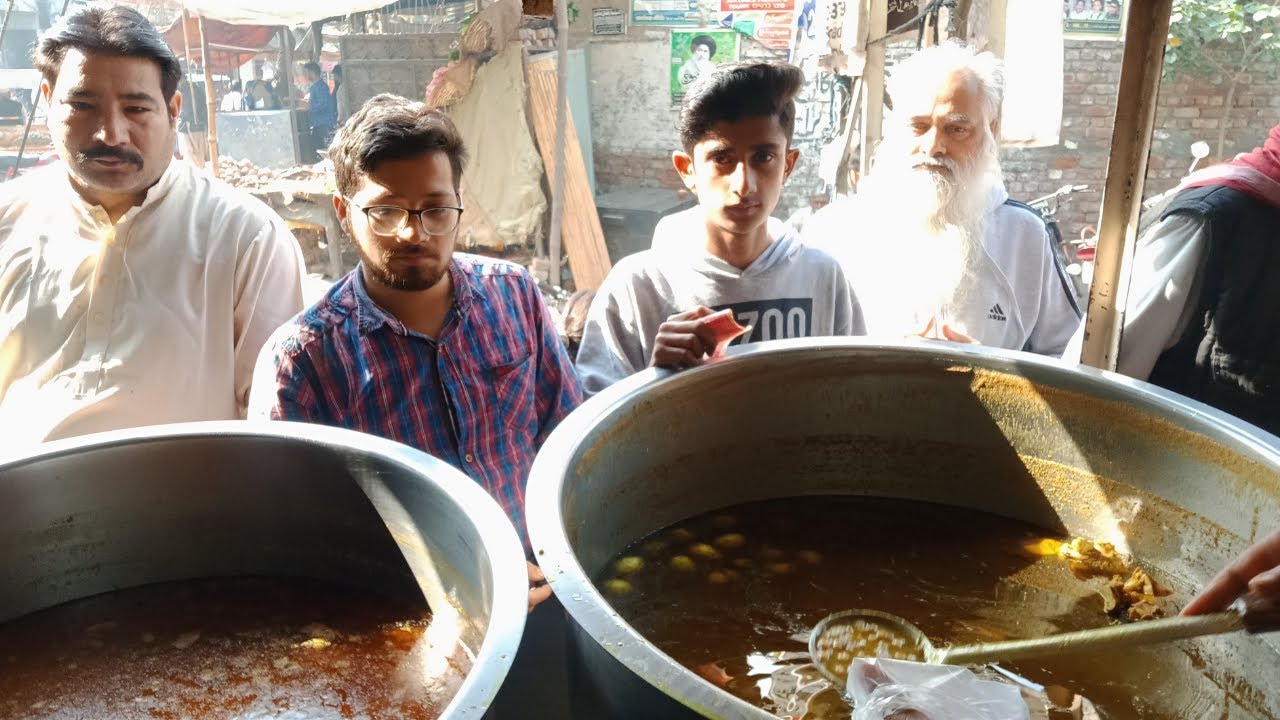 Chanay And Bong Paye | Khalid Chana And Bong Paye Recipe | Street Food ...