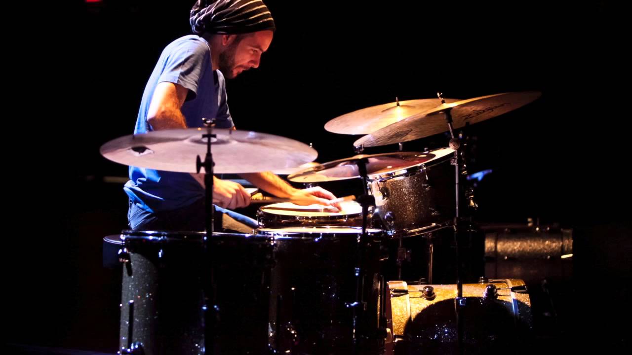 Henry Cole on drums w/ The Gary Burton Quartet , 2014. Vienna. - YouTube