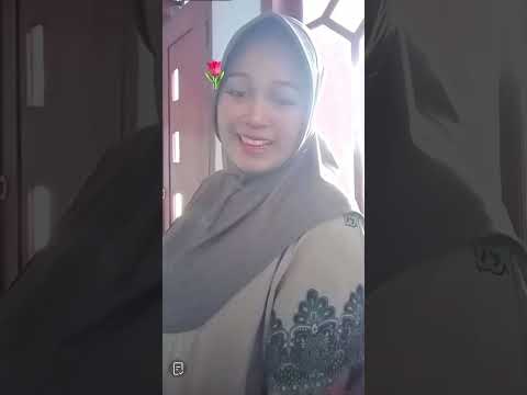 Bumil hijab di rumah