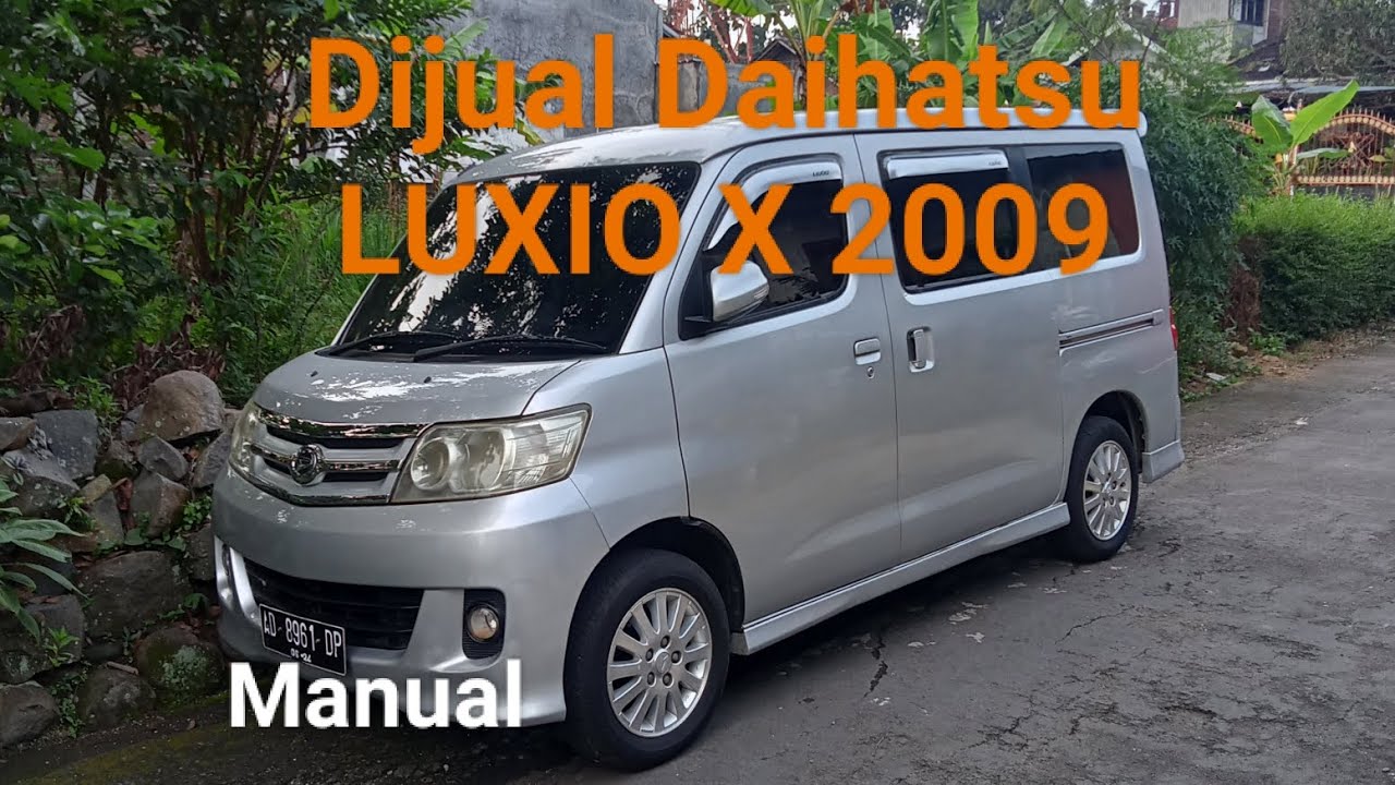 Dijual | Daihatsu Luxio X 2009 manual - YouTube