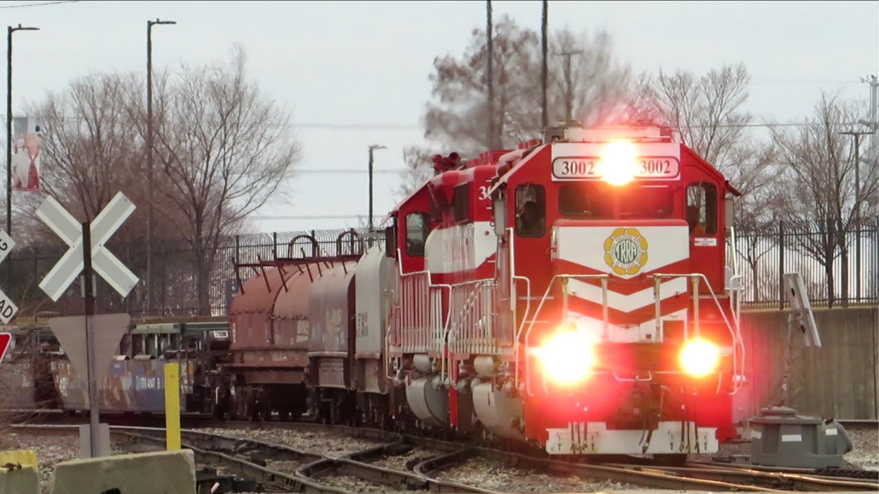 Busy Railfanning in St. Louis featuring BN 3019, TRRA Transfers and more! - YouTube