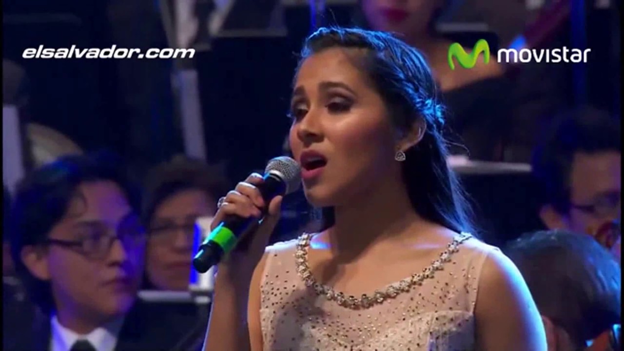 Somewhere west side story /Michelle Tejada y Mauro Iglesias - YouTube