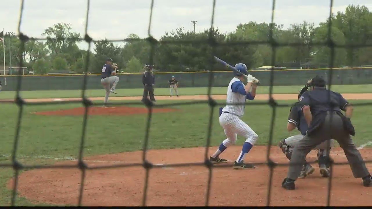 Reitz baseball takes down Memorial - YouTube