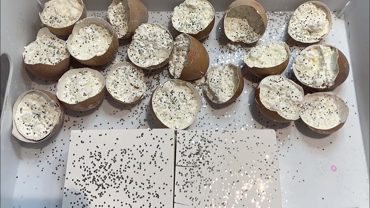 ASMR | egg shells, cornstarch and Mura chalk | crunchy | crispy ...