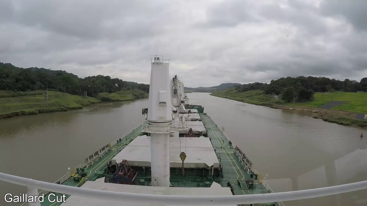 Panama Canal - MV Dalmatia G Transiting - YouTube