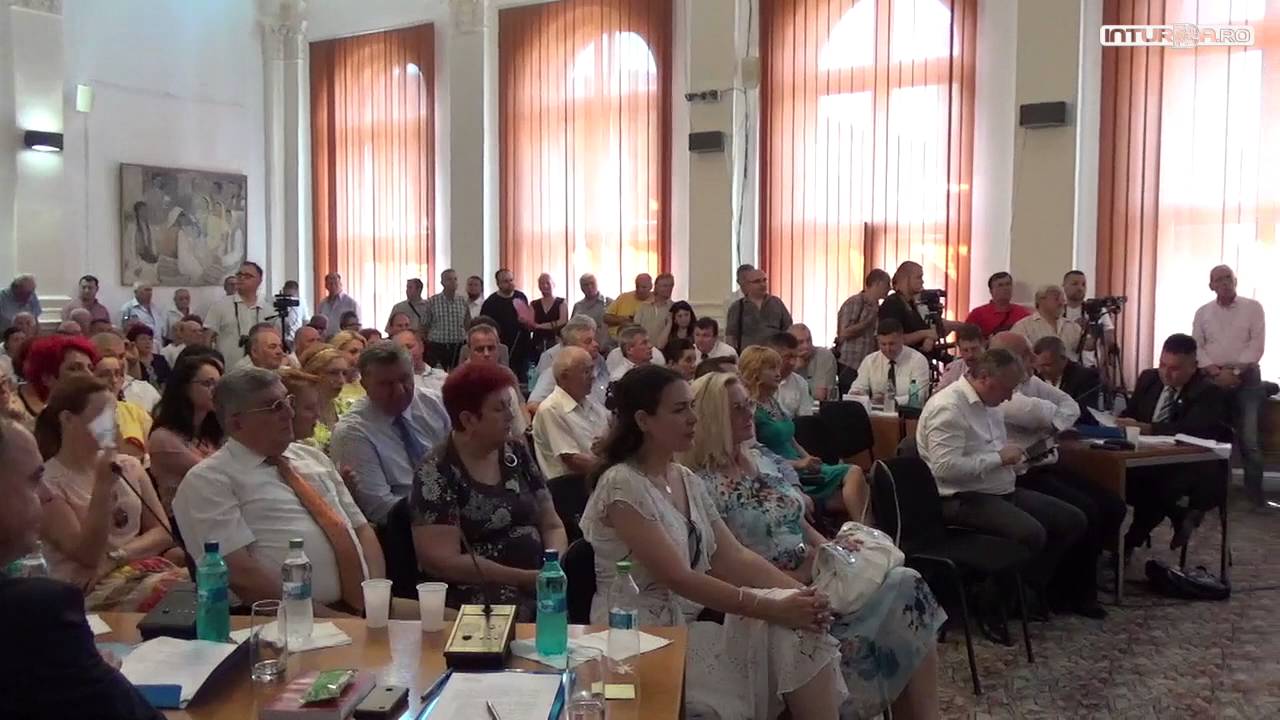 Primaria Turda: Matei Cristian investit in functia de Primar. Lucian ...