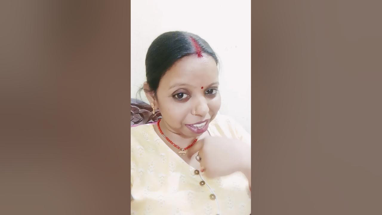 Aaj Raat 8 00 Aap Log Ko Main Party De Rahi Hun comedy varshaofficial aaj-raat-8-00-aap-log-ko-main-party-de-rahi-hun-comedy-varshaofficial