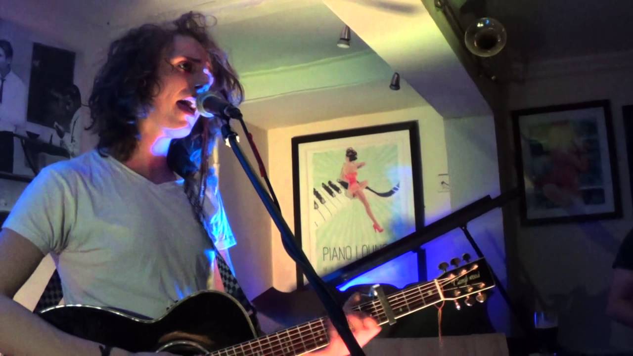 George Wilding 'Lunatic' EP Launch ' Elephant Man' - YouTube