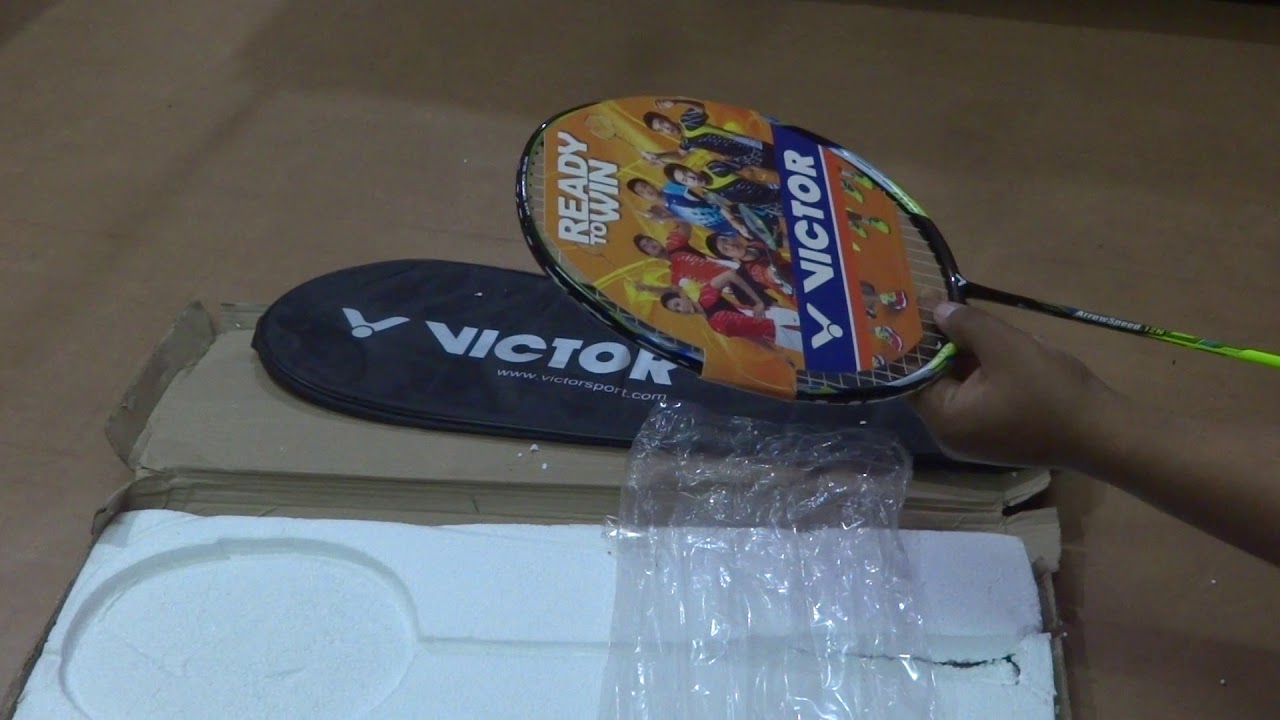 Unboxing of Victor Arrow Speed 12 - YouTube