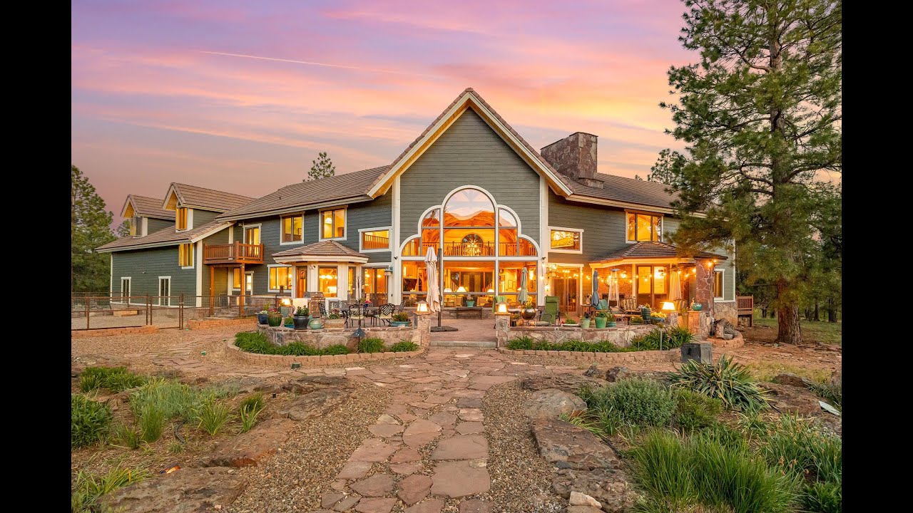 150 Flat Rock. A majestic custom home & work of art in Lockett Ranches ...