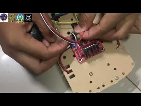 Mini Project Arduino Uno Sistem kontrol otomatis kendaraan - YouTube