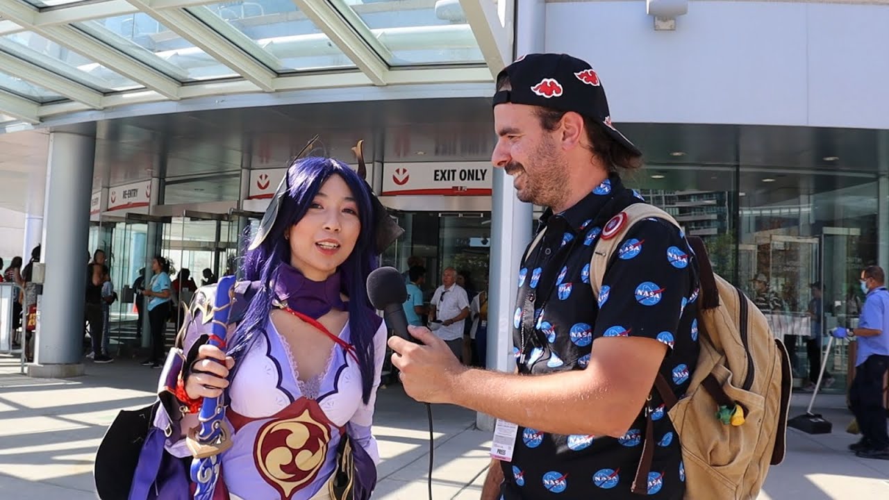 Fan Expo Canada cosplay interview - YouTube