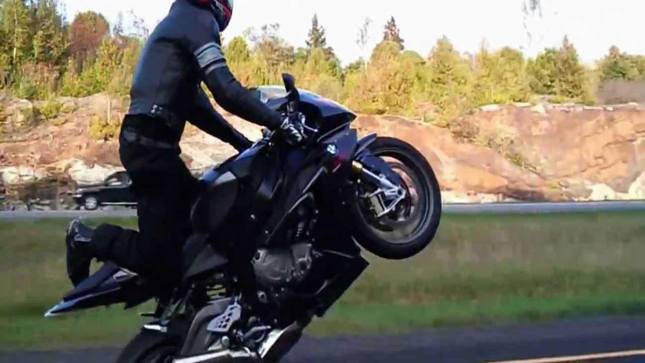 bigspin S1000RR wheelies - YouTube