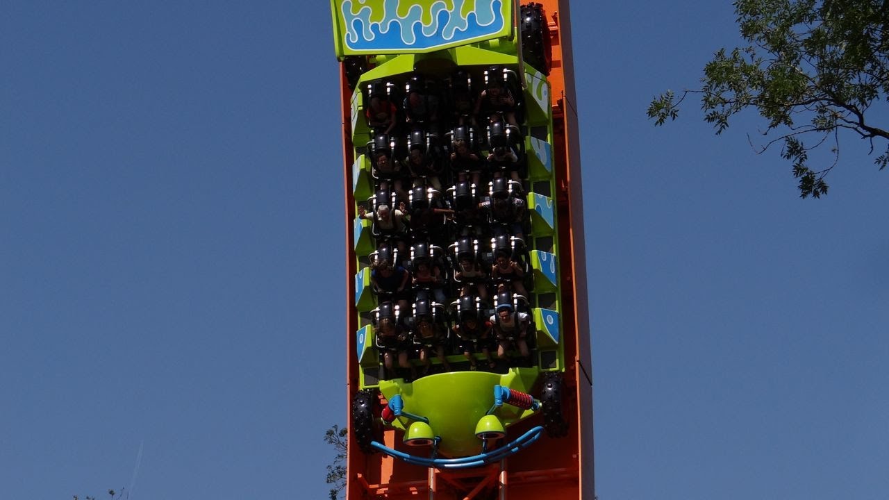 Rc Racer Offride at the Walt Disney Studios Paris - YouTube