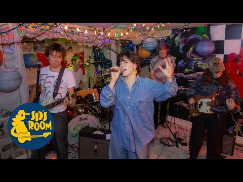 Superstar Crush | Full Performance (Live in Sid's Room)