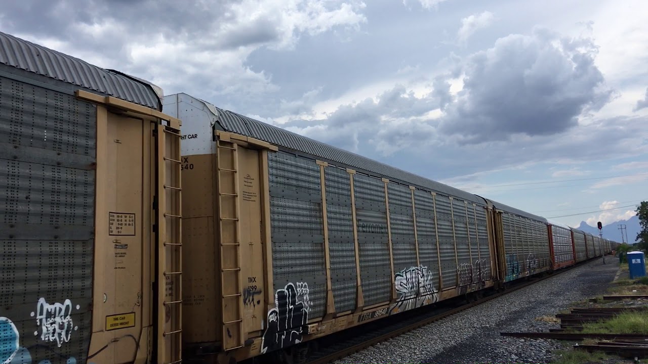 KCSM AC4400CW #4558 - YouTube