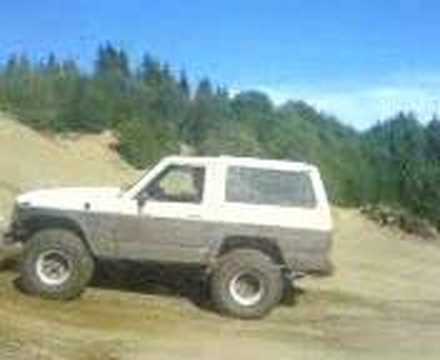 Nissan Patrol 160 - YouTube