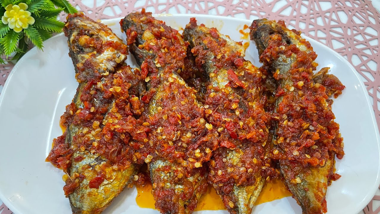 Resep Simpel Sambal Ikan Balado || Menu Sehari Hari - YouTube