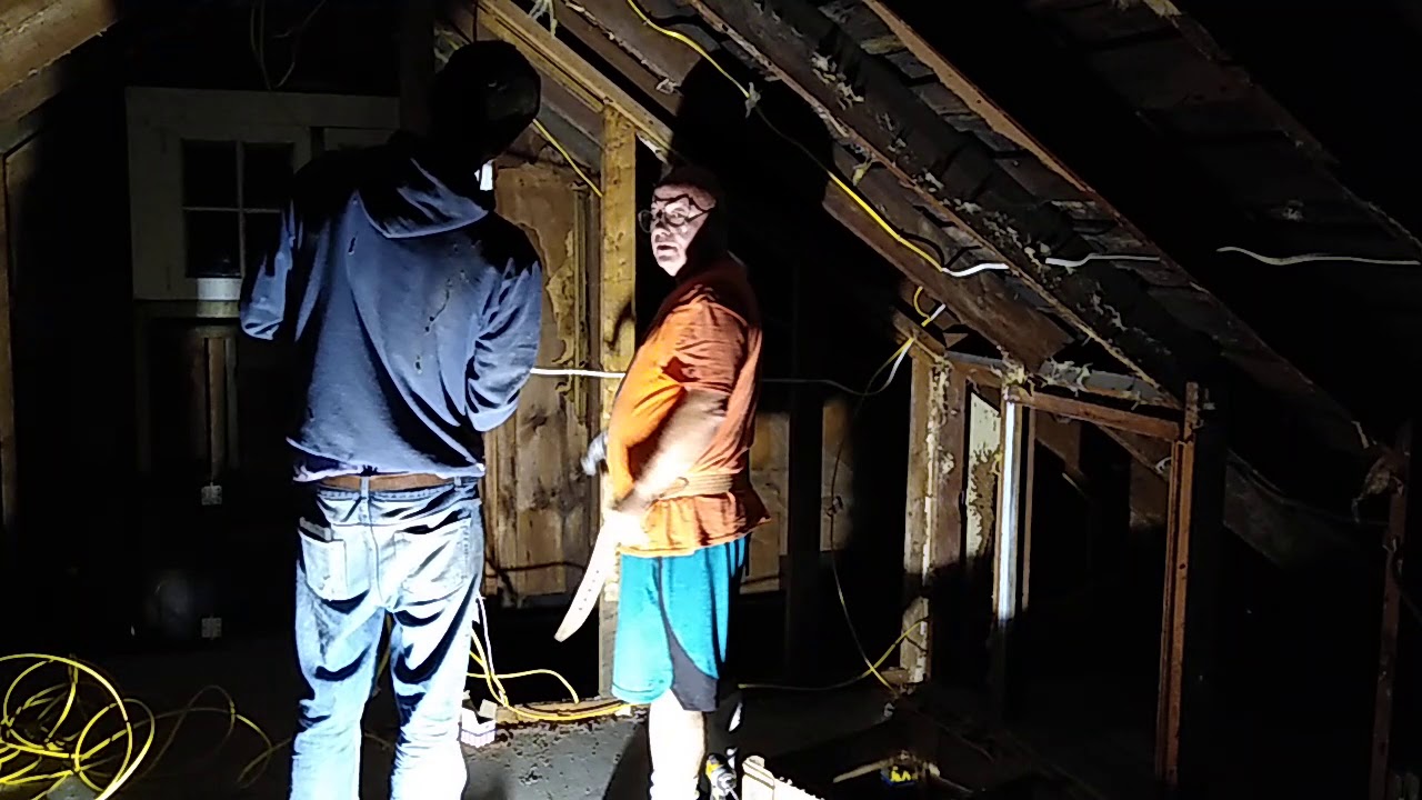 How to wire a 3 way switch loop in detail - YouTube