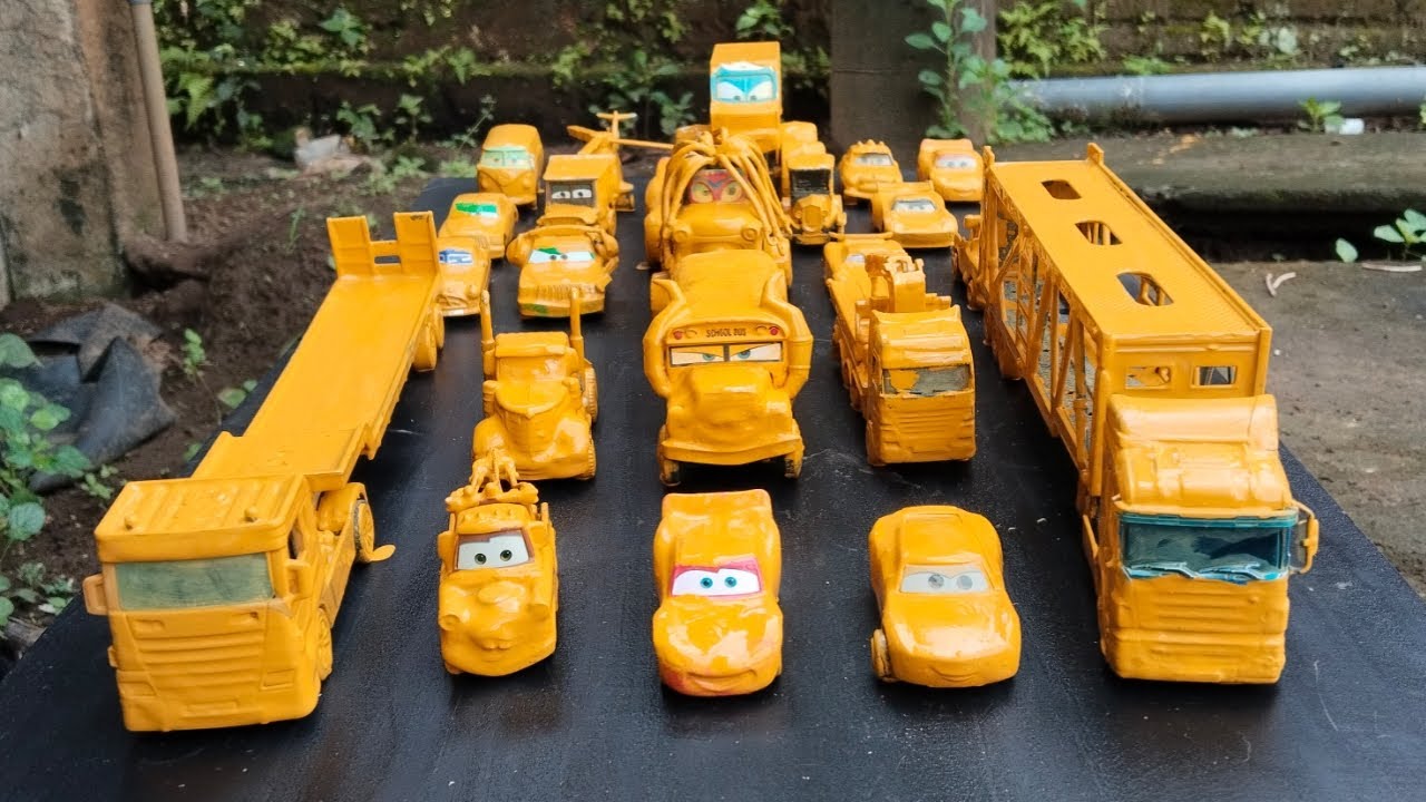 Clean up muddy minicars & Disney Pixar Cars !! 🏁 Lightning mcqueen,tow ...