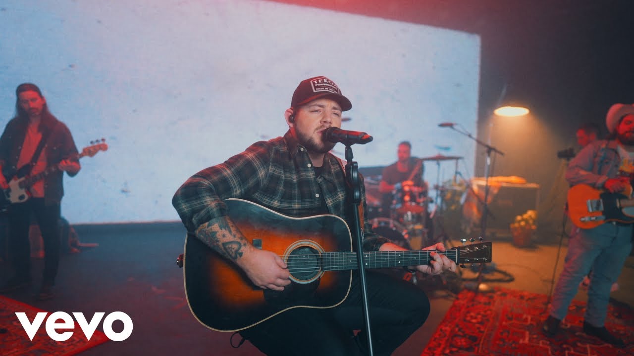 Kameron Marlowe - Fool Me Again (Official Performance Video) - YouTube