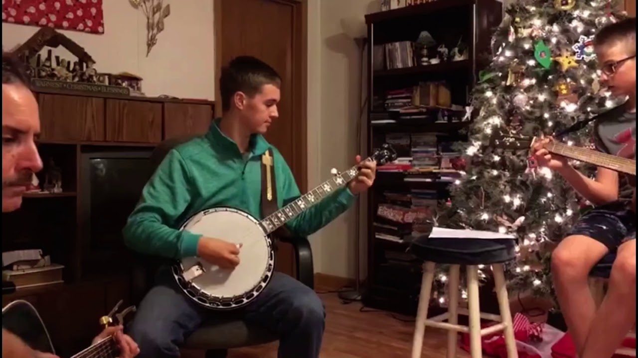 “Rudolph The Red Nose Reindeer” Jordan & Ryan Tolley (Banjo & Guitar ...
