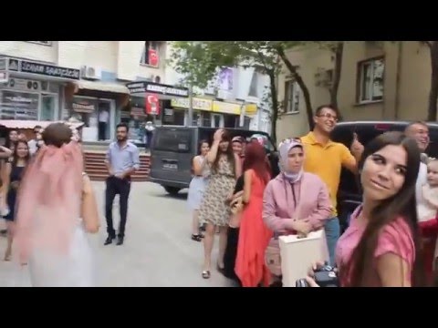 2015 | ZEKİYENUR & SEMİH çiçek atma adeti
