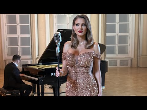 Martina Schindlerová - Kadiaľ ísť |Official Video|