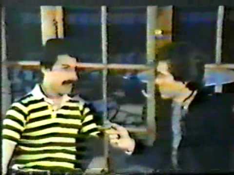 Queen: Interview 1980 in Paris Parte 1 - YouTube