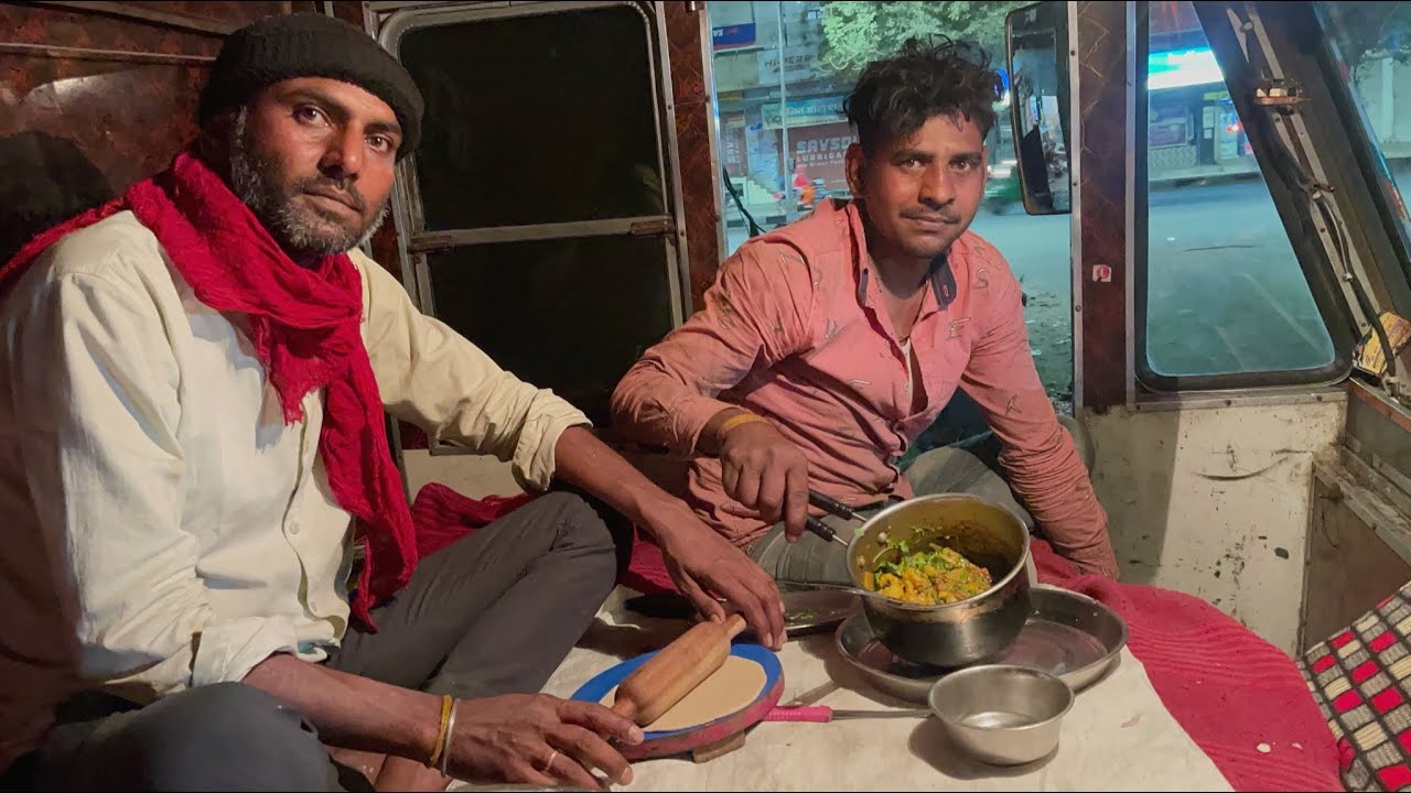 Life of Indian truck drivers inside the truck | COOKING INSIDE THE ...