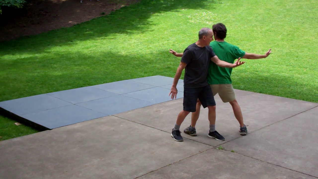 Mutual Shoulder Strikes~Gene Burnett - YouTube