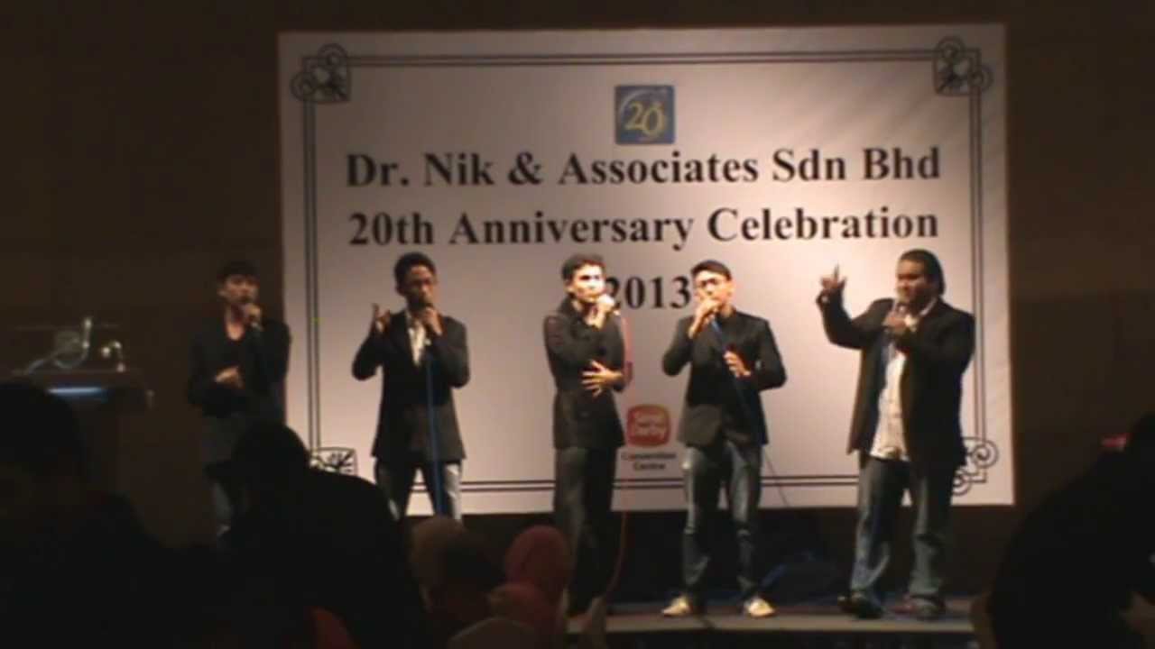 Muhandis & The Microphone [UTP Nasyid Team] - YouTube