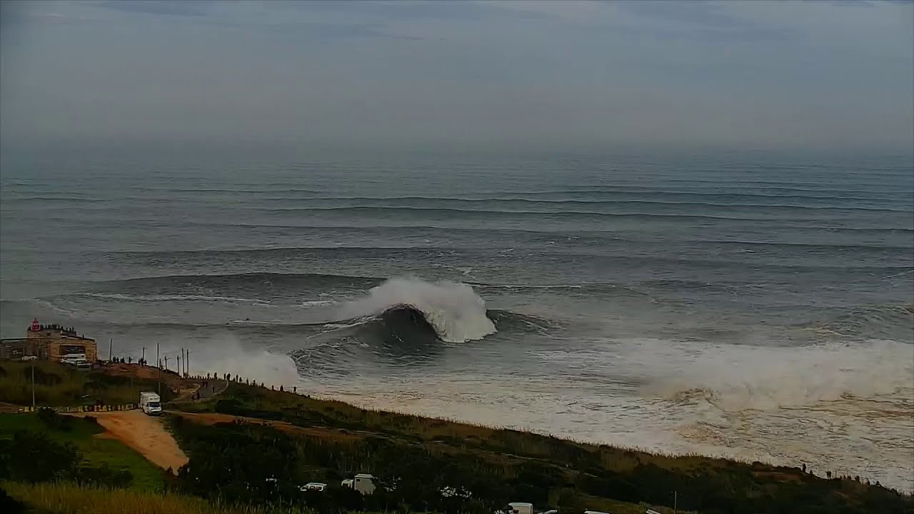 Praia do Norte, Nazaré 250222 - YouTube