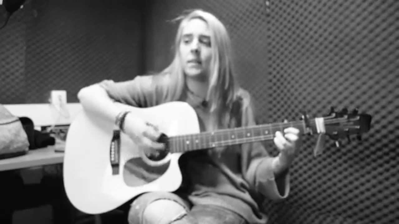 The A Team [Ed Sheeran] - Cover by Andie Jones - YouTube