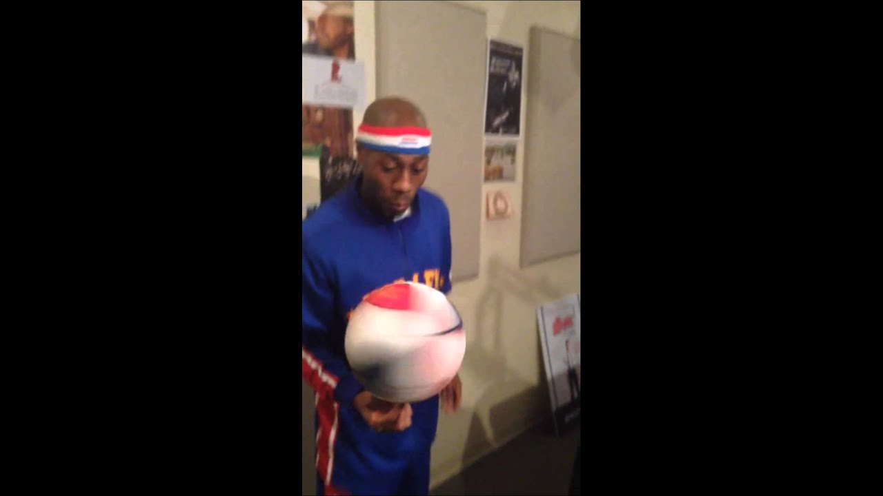 Tay Firefly Fisher From Harlem Globetrotters Does The Spinney Thing ...