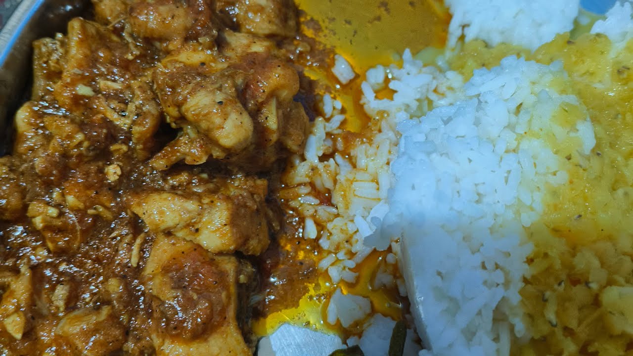 Eating Food Assam chicken curry - YouTube