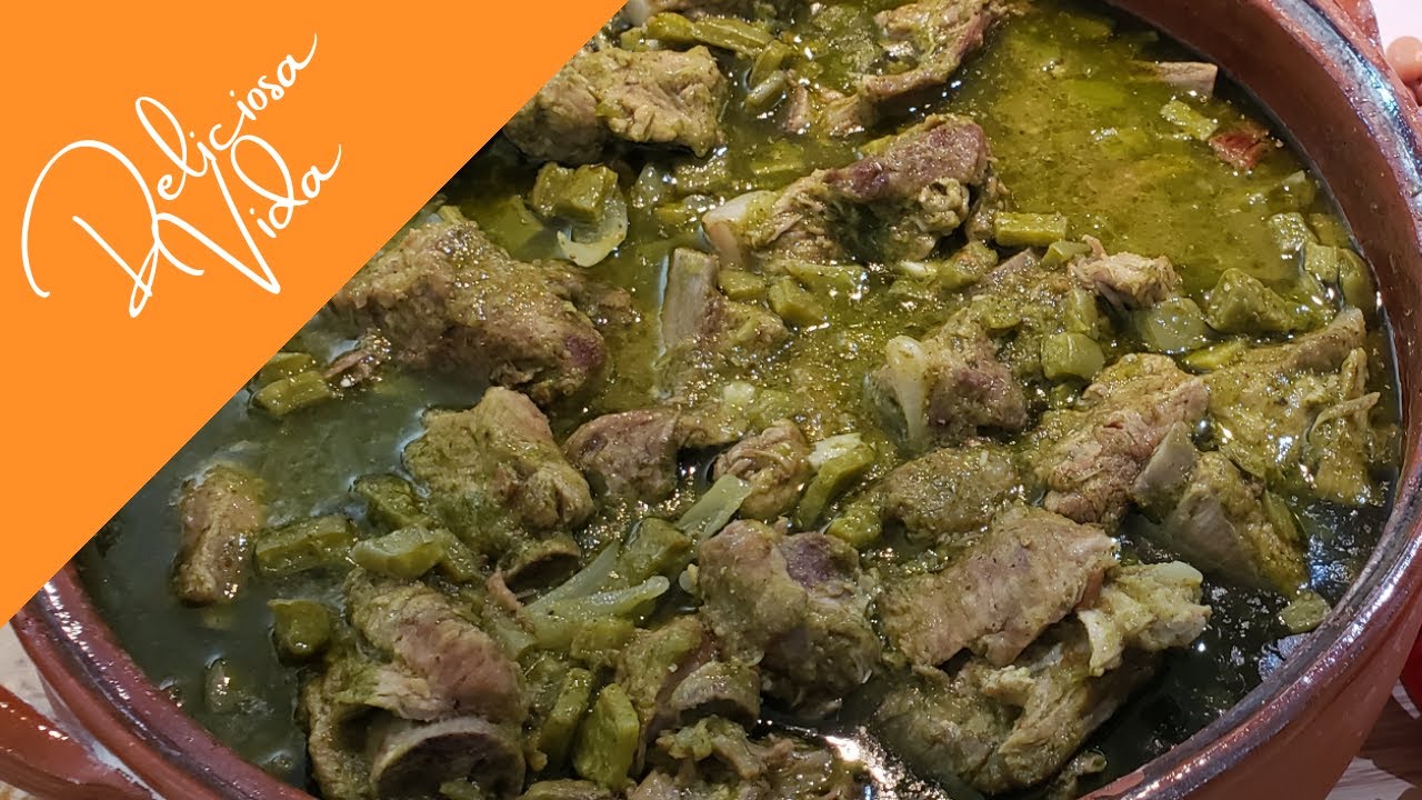 PORK IN GREEN CHILE SAUCE| PORK CHILE VERDE RIBS - YouTube
