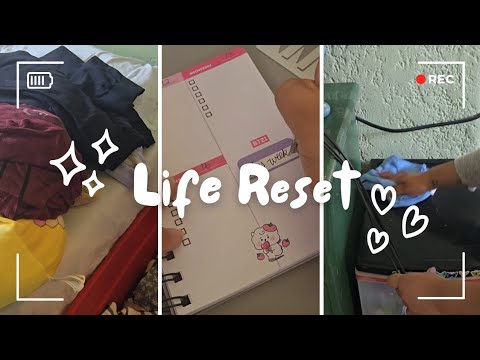 Life Reset - closet cleanout, quick cleaning, planner/calendar update - YouTube