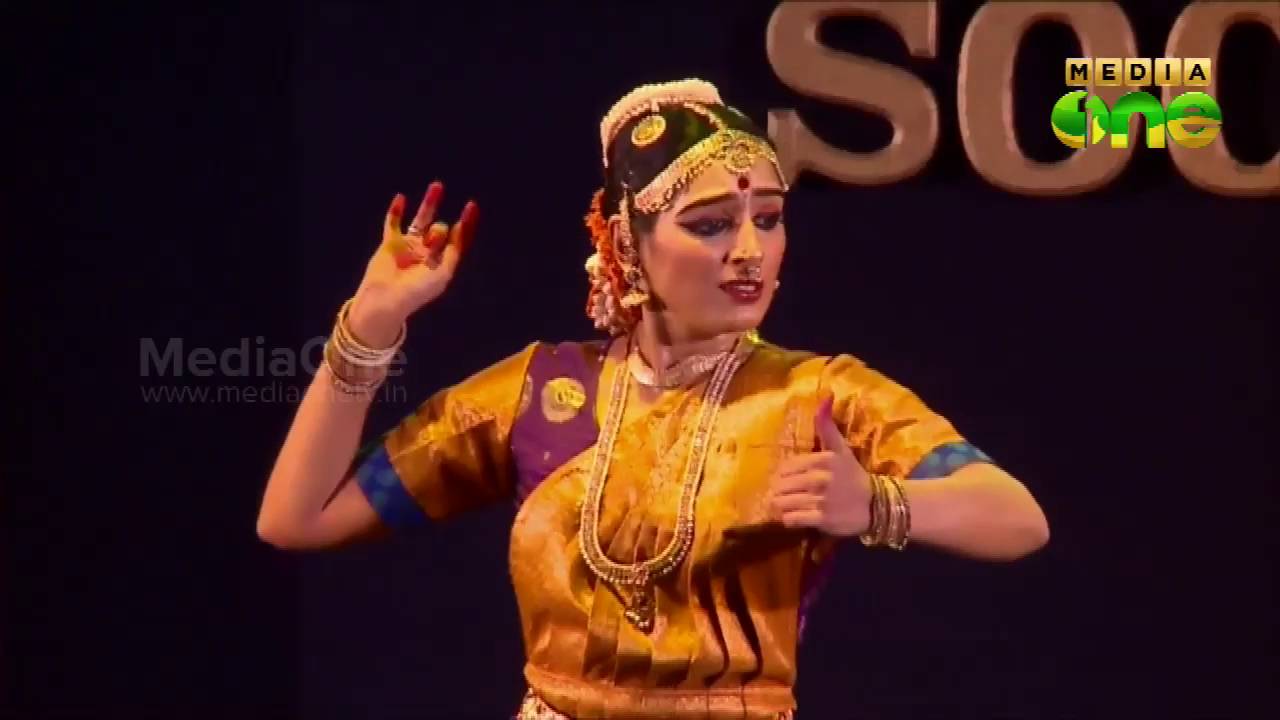 Classical Dance Performance of Padmapriya at Soorya Festival - YouTube