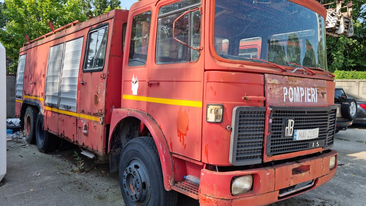 Autospeciala De Pompieri Roman Diesel Inactiva - YouTube