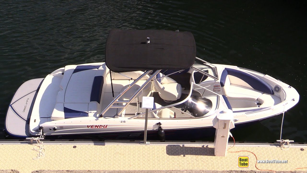 2015 Bayliner 215 BR Flight Series - Walkaround - 2015 Montreal In ...
