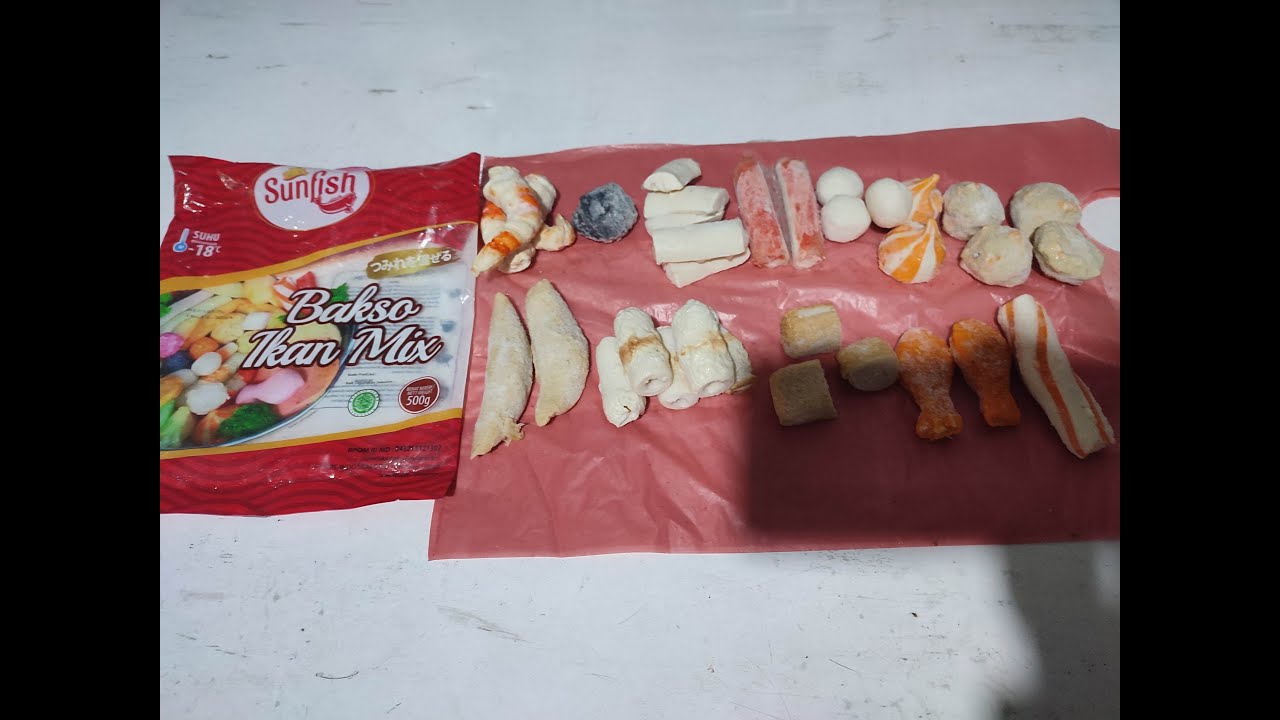 REVIEW ISI SUNFISH BAKSO IKAN MIX ISINYA 12 MACAM OLAHAN IKAN - YouTube
