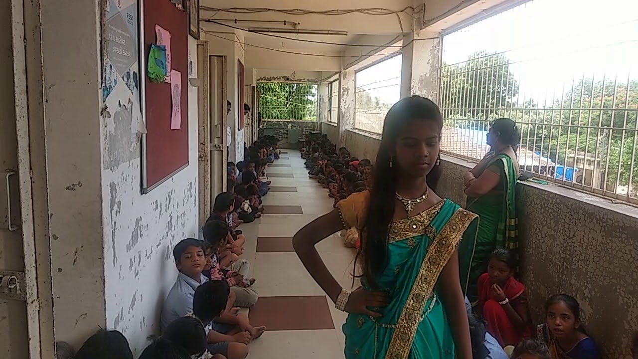Aluna Vrat Activities - Fashion Show - YouTube