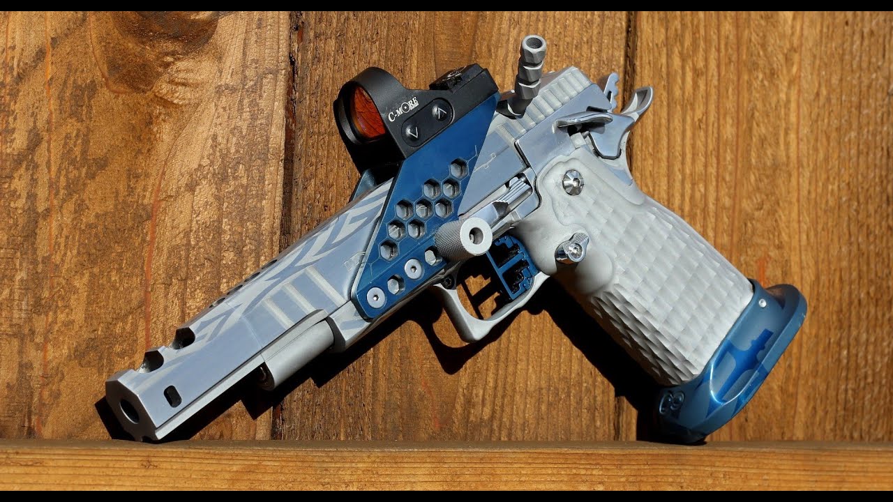 Comparing a SV Infinity to mass produced 1911/2011 - YouTube