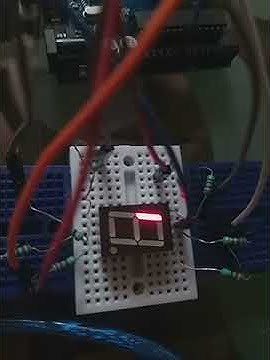 7 segment display(10 pins) transitions with arduino - YouTube